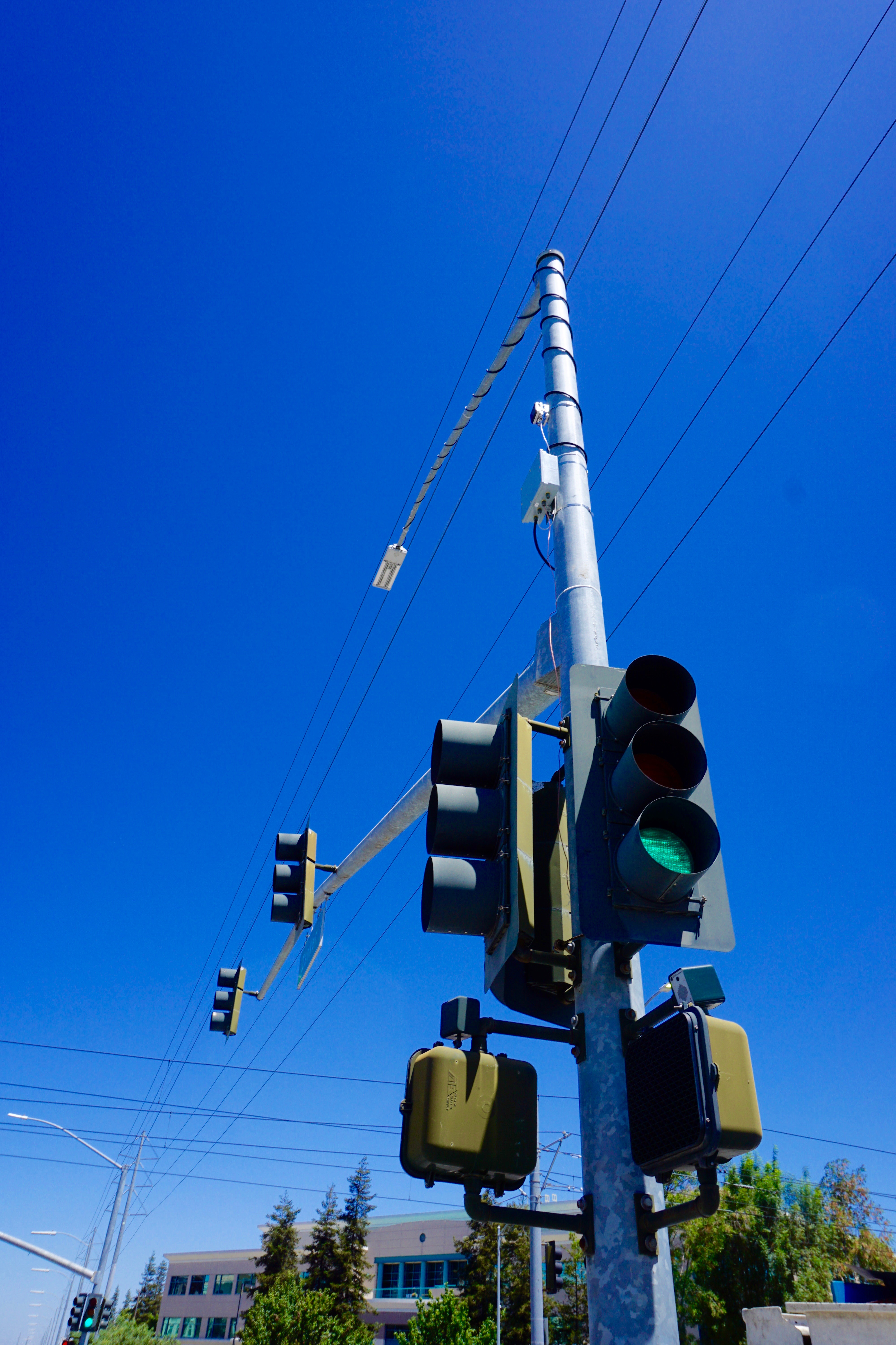 Using Sensors to Reduce Traffic Congestion & Decrease Travel Times