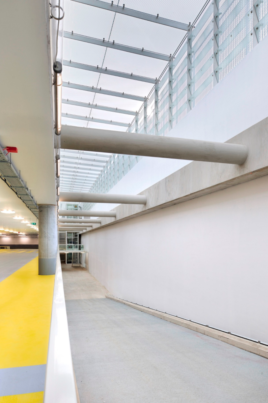 Integrated Carpark & Flood Defense in Rotterdam